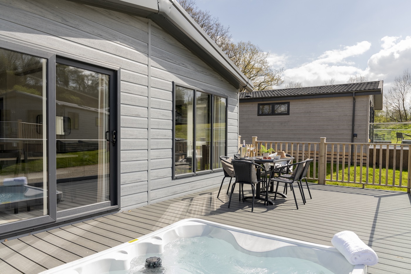Luxury Holiday Lodges in the Devon Countryside | Lakeview Manor